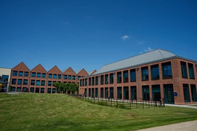 Our campus | Habs Boys