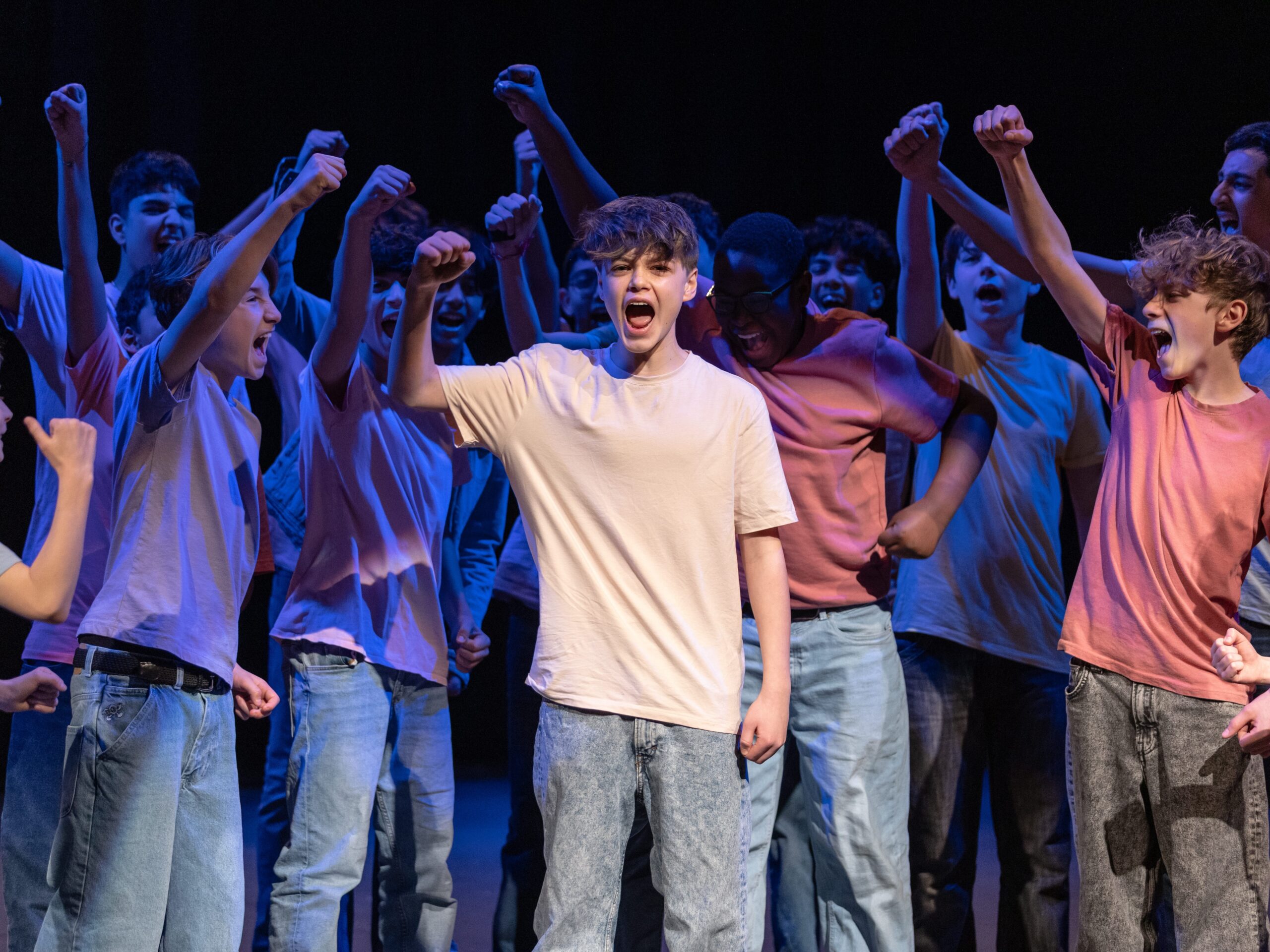 An amazing performance of Romeo and Juliet: Defying Stars! | Habs Boys